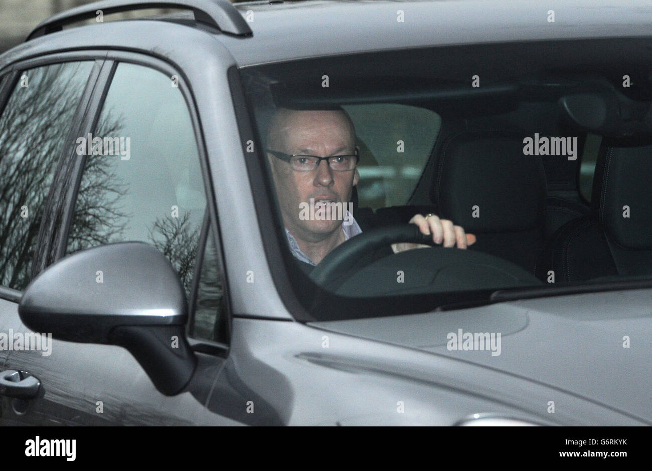 Alternate crop brian mcdermott arrives at leeds united training ground ...