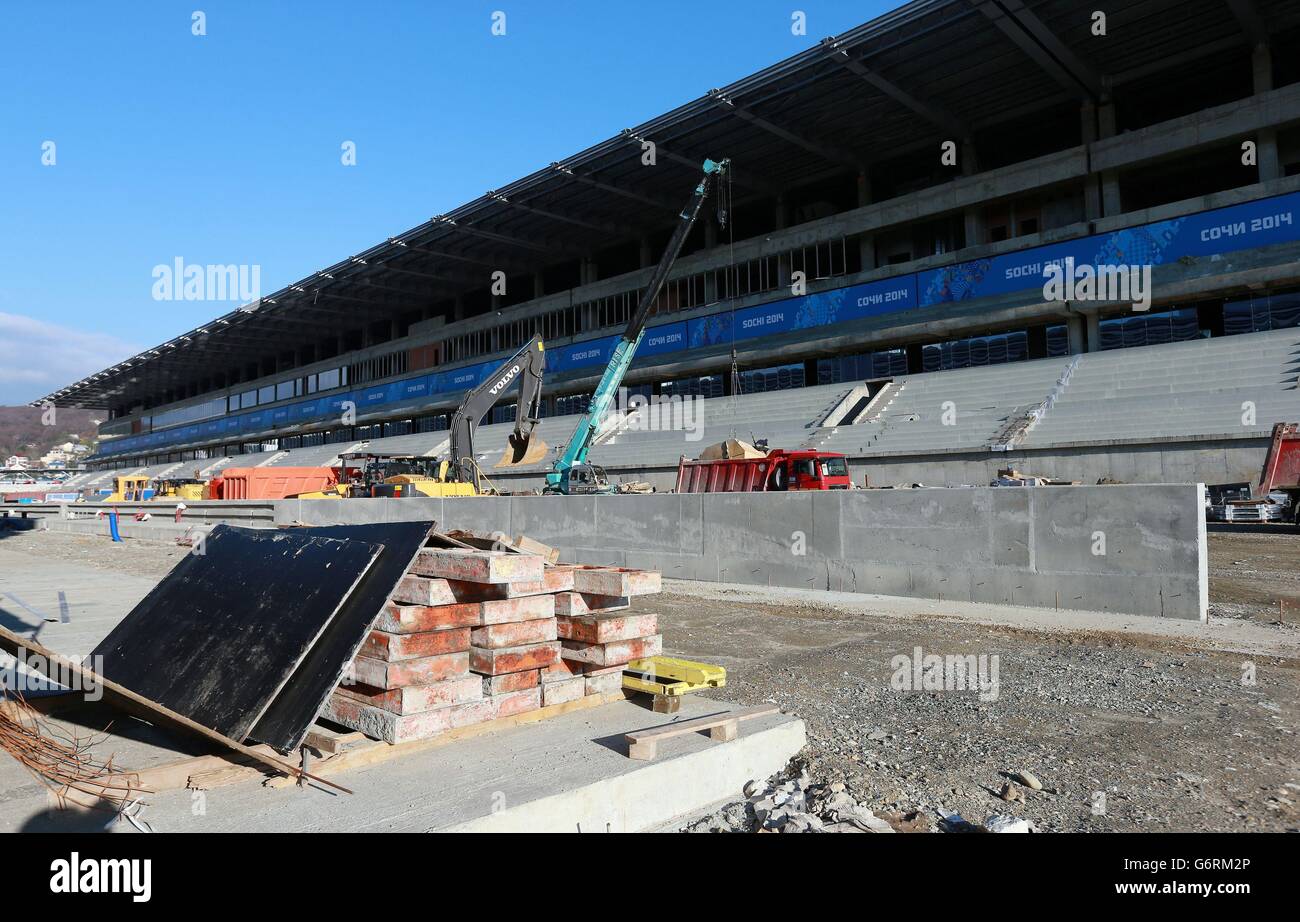 Pit grandstand hi-res stock photography and images - Alamy