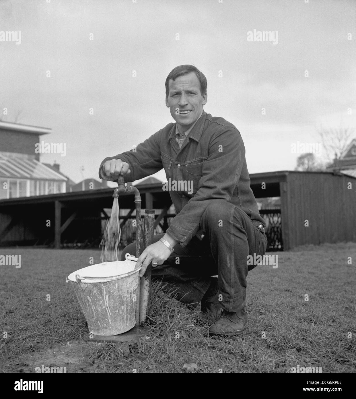 Giant cup Black and White Stock Photos & Images - Alamy