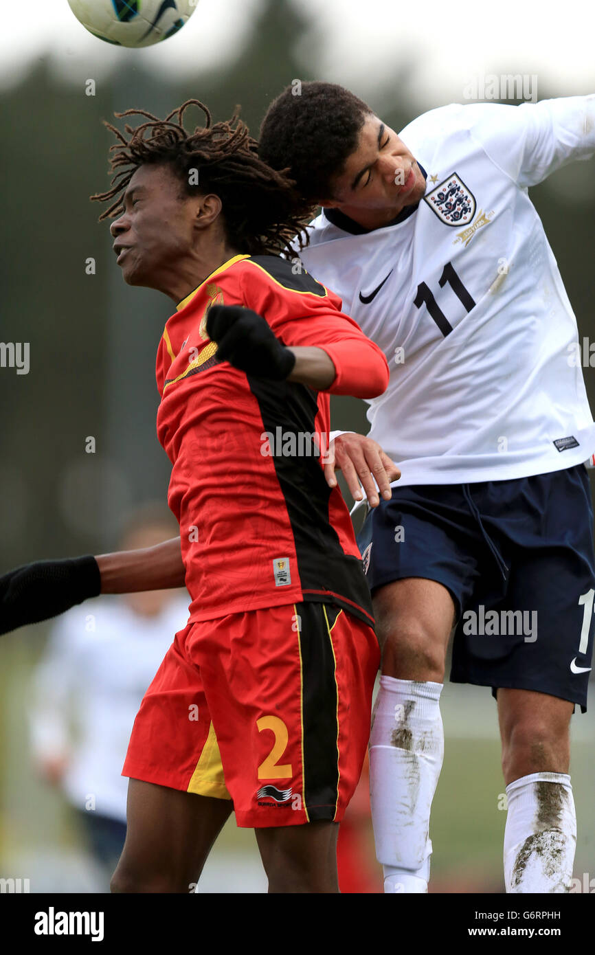England's Brandon Fox and Belgium's Yan De Maeyer (left Stock Photo - Alamy