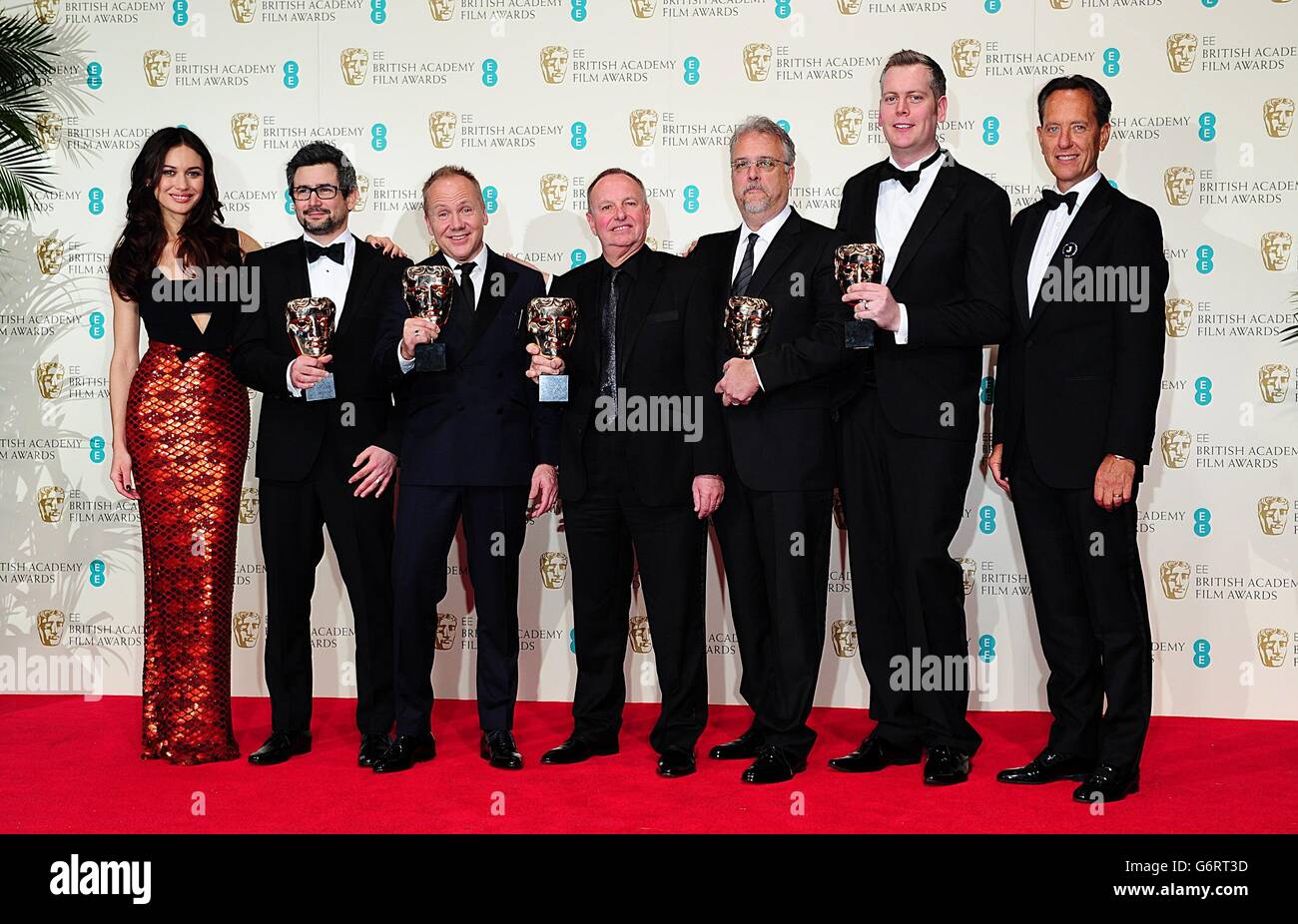 Alongside presenters olga kurylenko and richard e grant hi-res stock ...