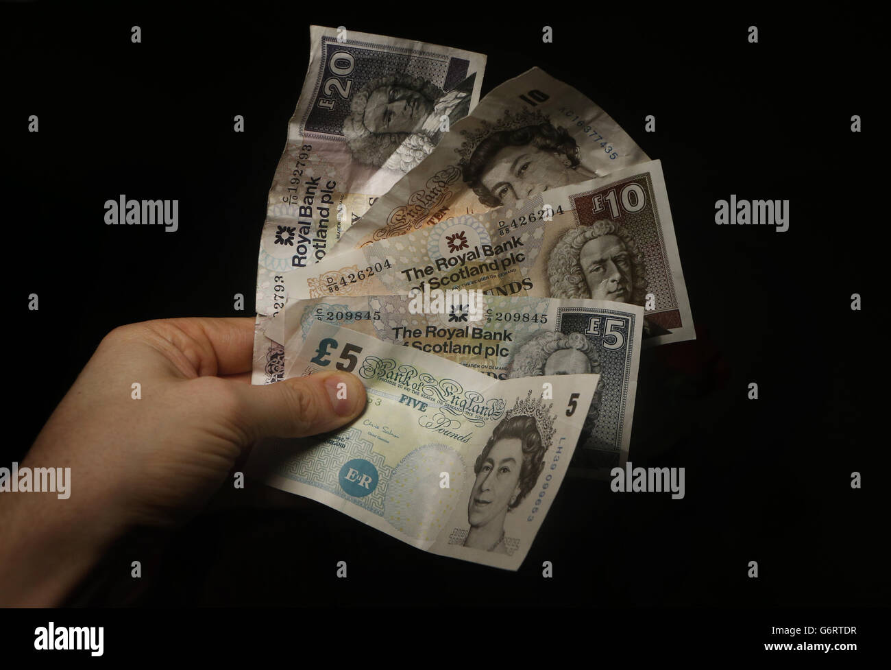 Bank of England and Royal Bank of Scotland banknotes, as Scotland's ...