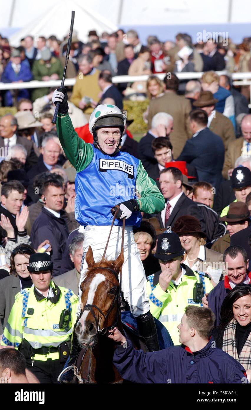 Irish independent arkle challenge trophy steeplechase hi-res stock ...