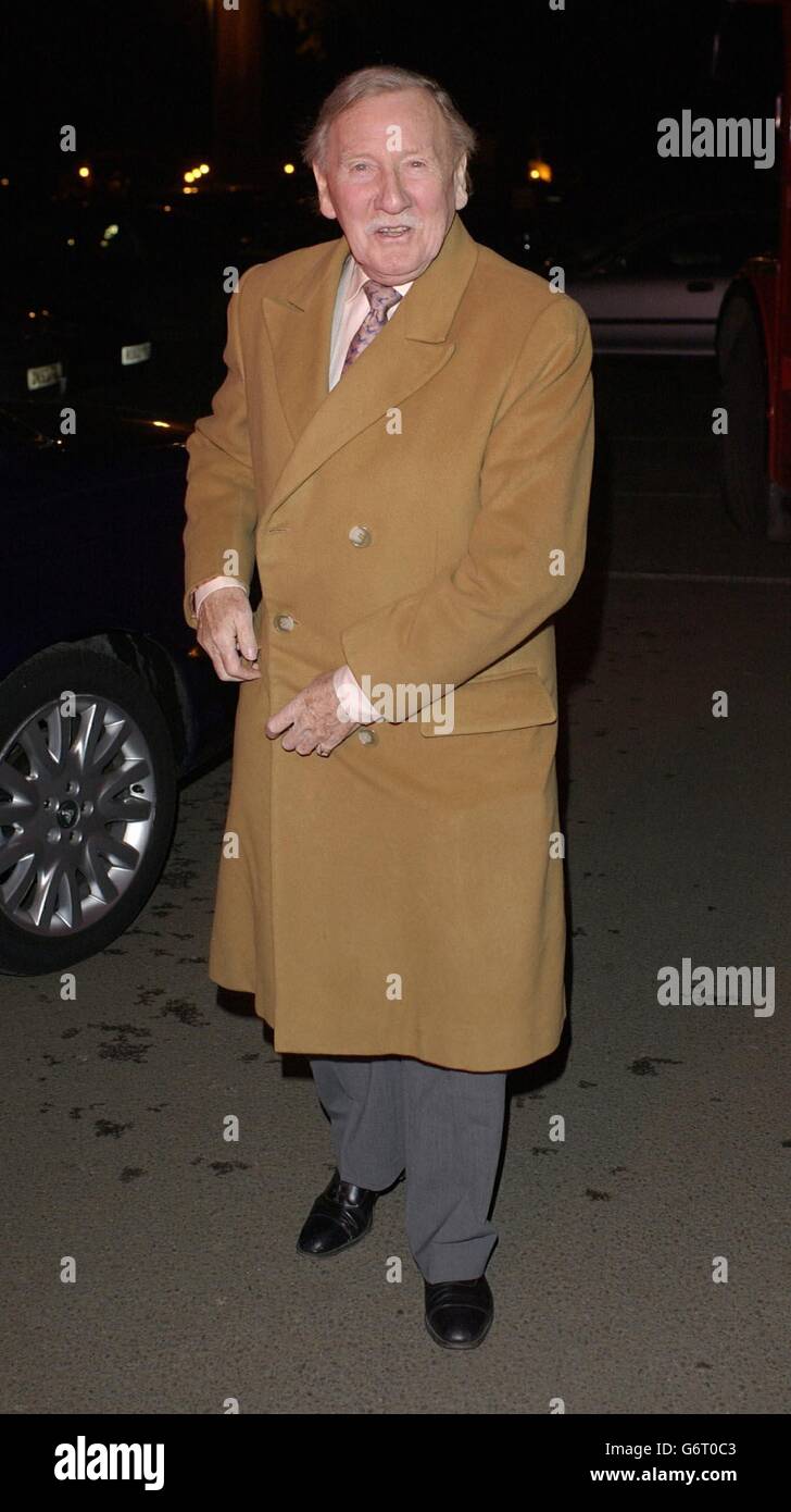 Pinewood Studios In Ivor Heath High Resolution Stock Photography and ...