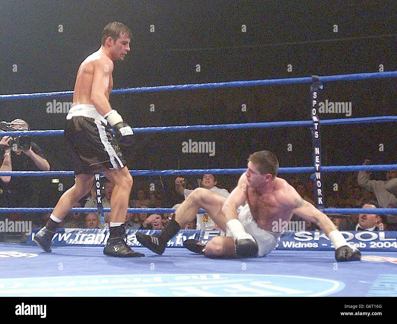 Joe Calzaghe of Wales, (left), who retained his WBO World Super ...