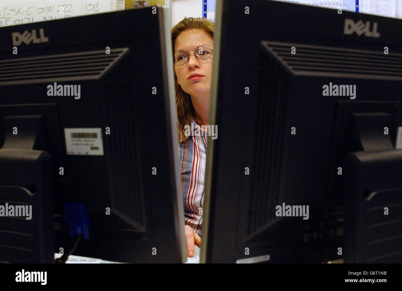 Womenworkbook2 hi-res stock photography and images - Alamy