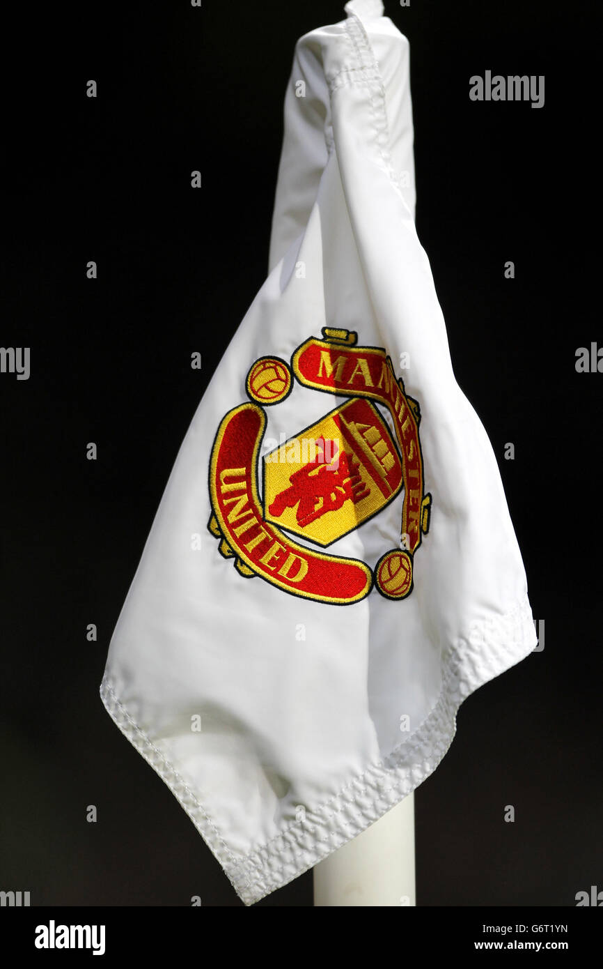 Manchester city corner flag hi-res stock photography and images - Alamy