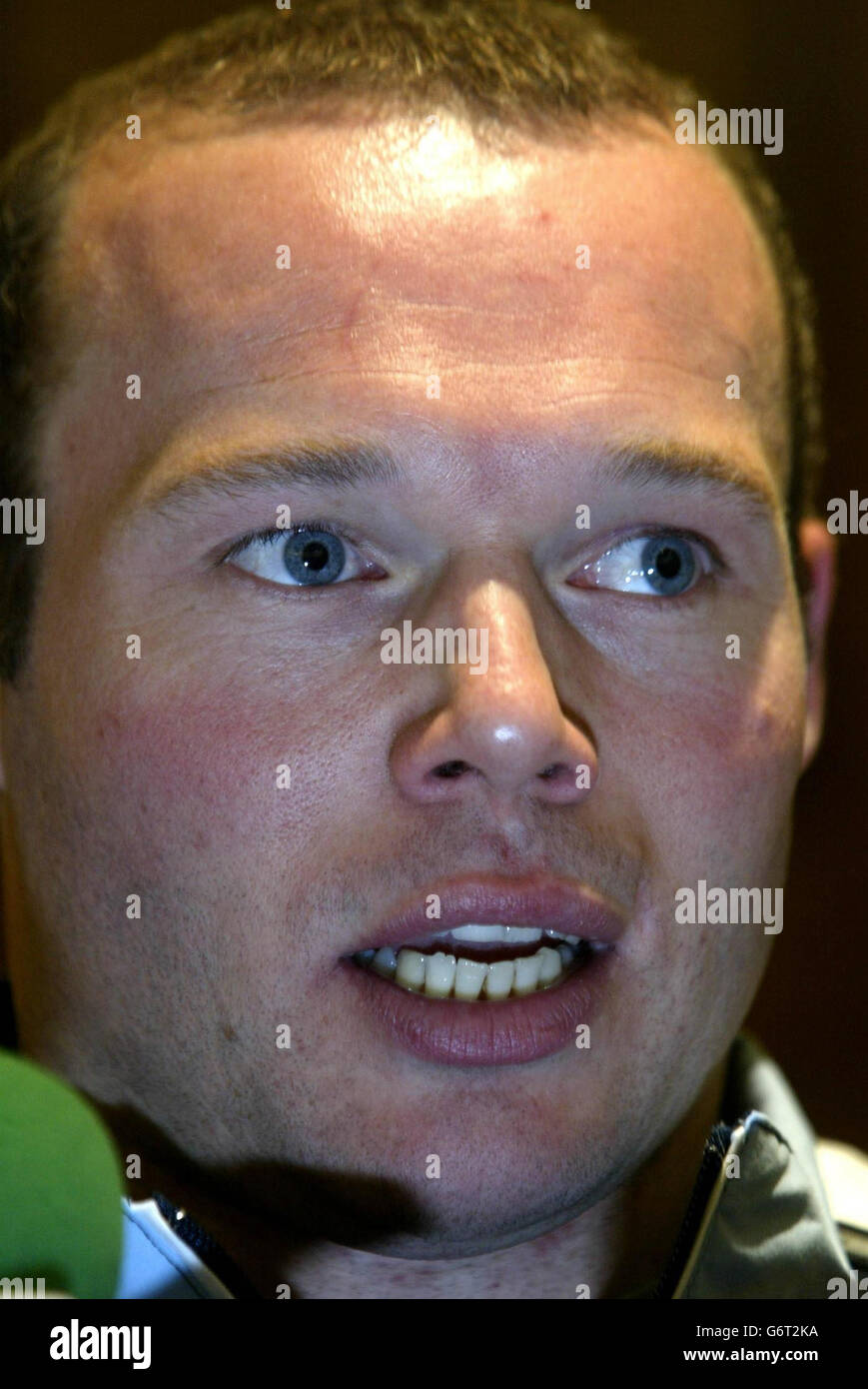 Football head head shot simon charlton hi-res stock photography and ...