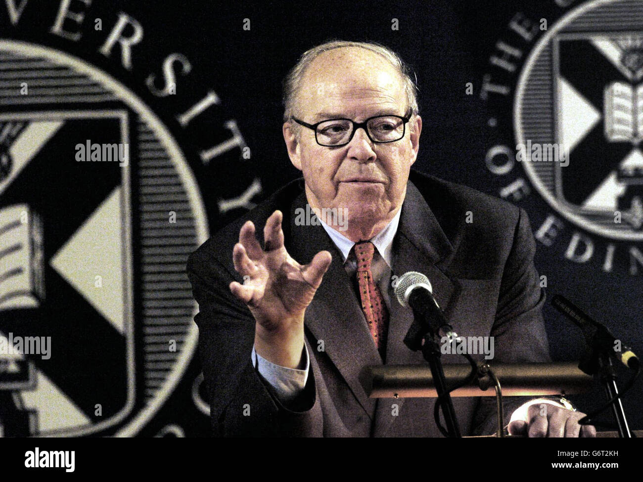 Hans blix delivers lecture on wmd hi-res stock photography and images ...