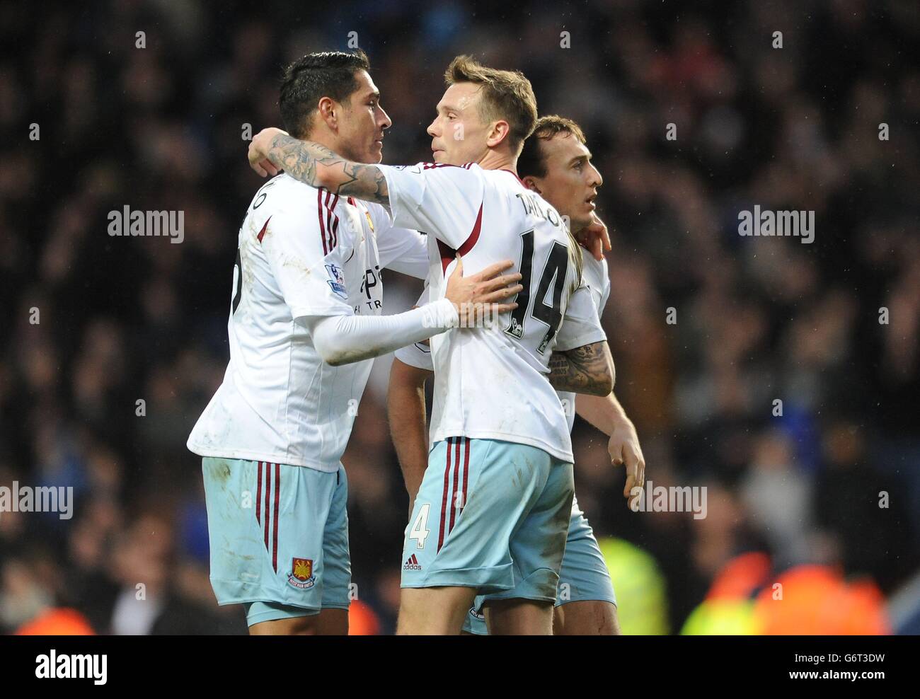 Mark noble and matthew taylor hi-res stock photography and images - Alamy