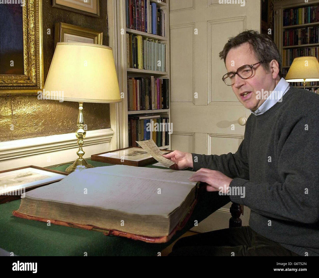 Historic writings hi-res stock photography and images - Alamy