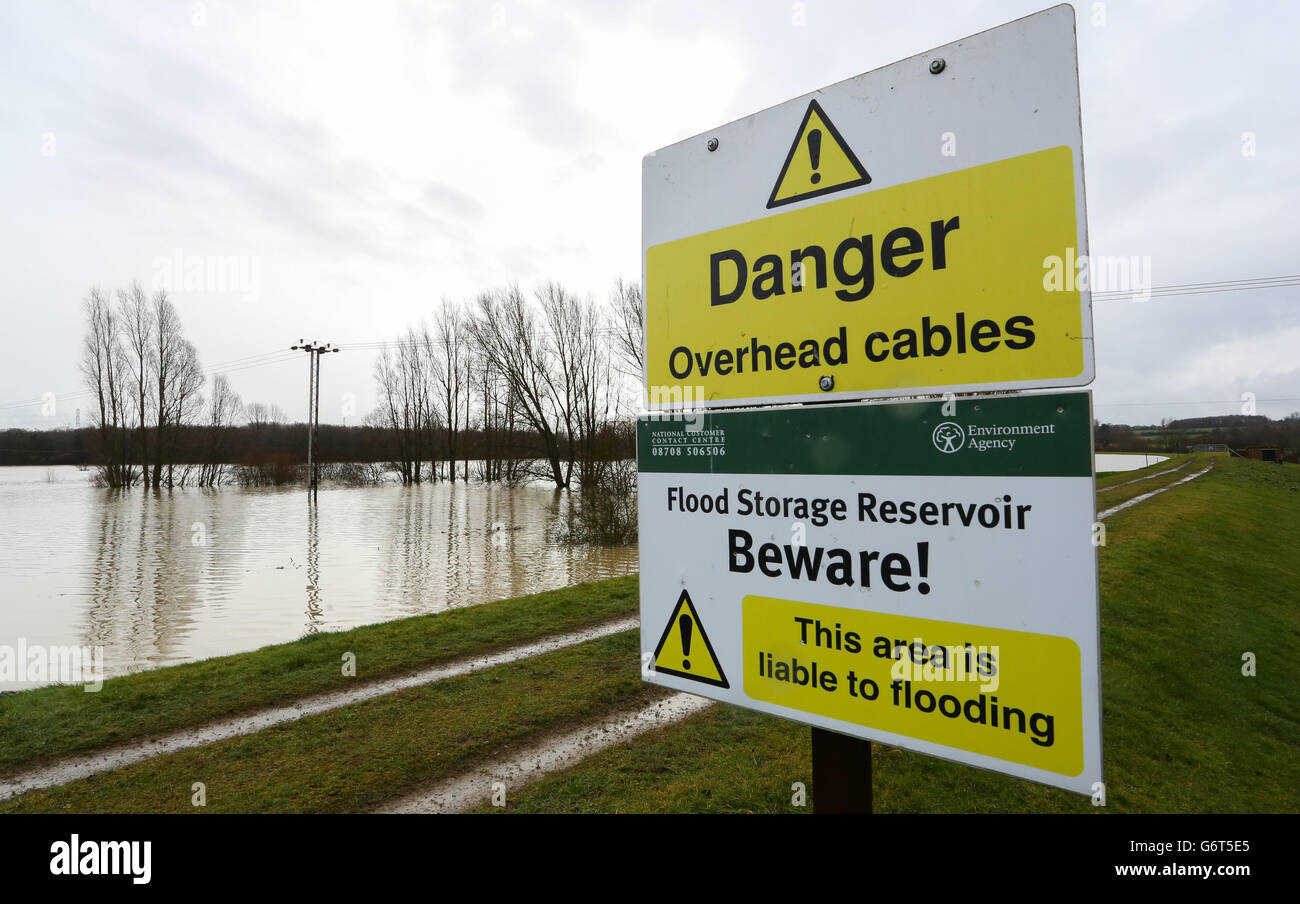 A warning sign flood storage reservoir near ashford hi-res stock ...