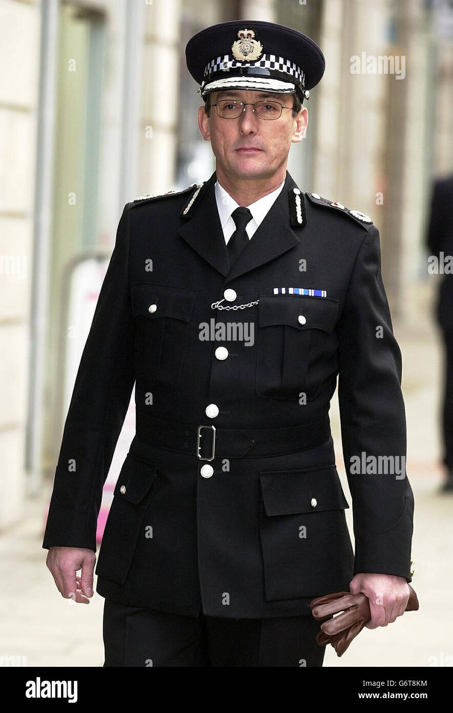 Tom Lloyd arriving at the Bichard inquiry Stock Photo - Alamy