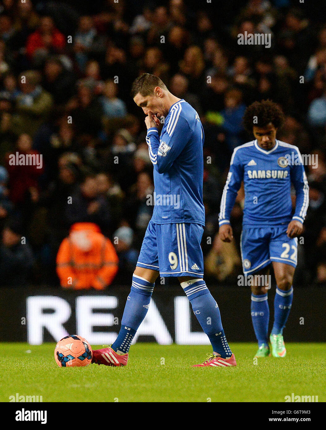 Chelsea's Fernando Torres (left) and Willian (right) show their ...