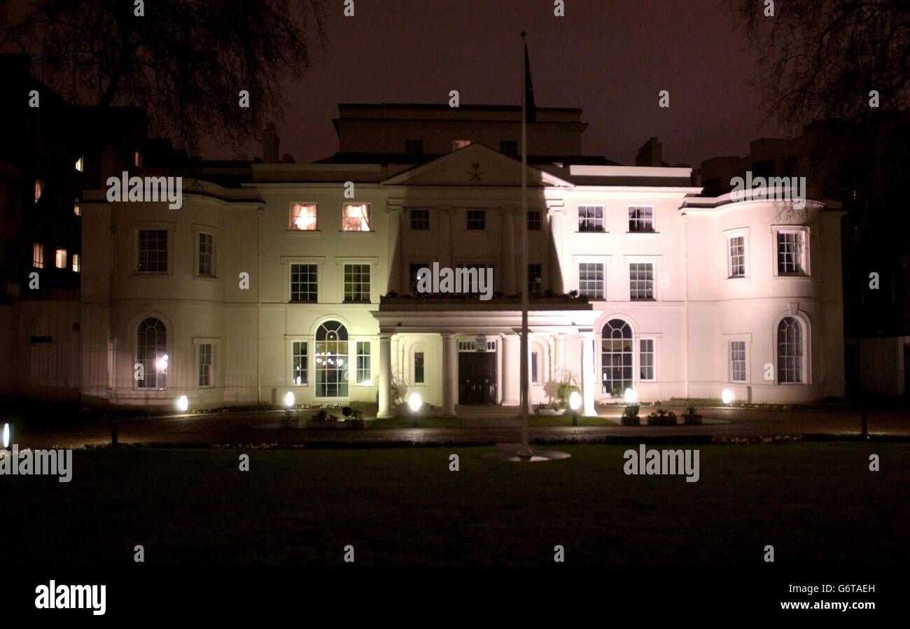 Royal embassy of saudi arabia hi-res stock photography and images - Alamy