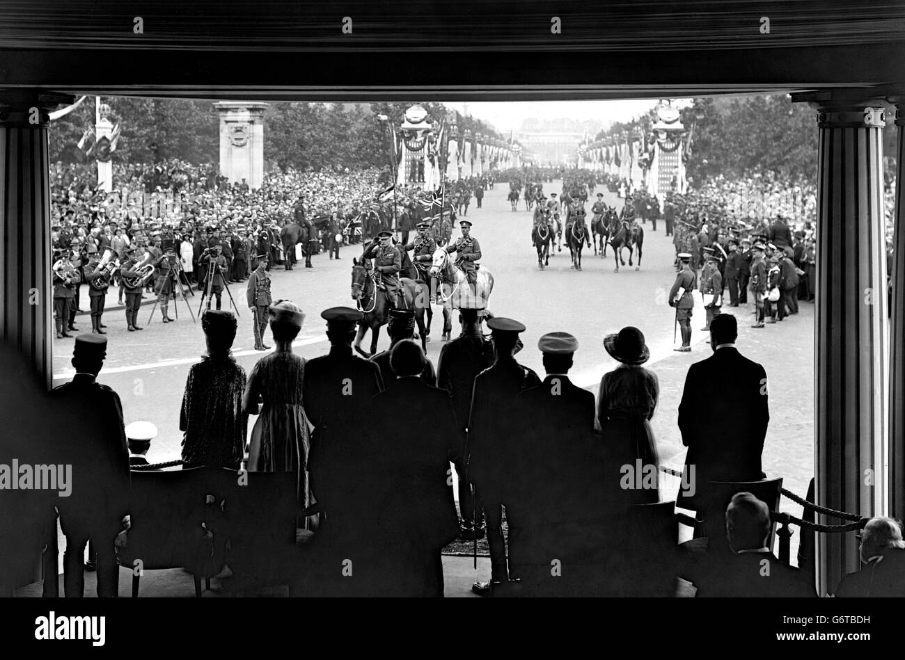 World War One - Victory Parade - London Stock Photo - Alamy