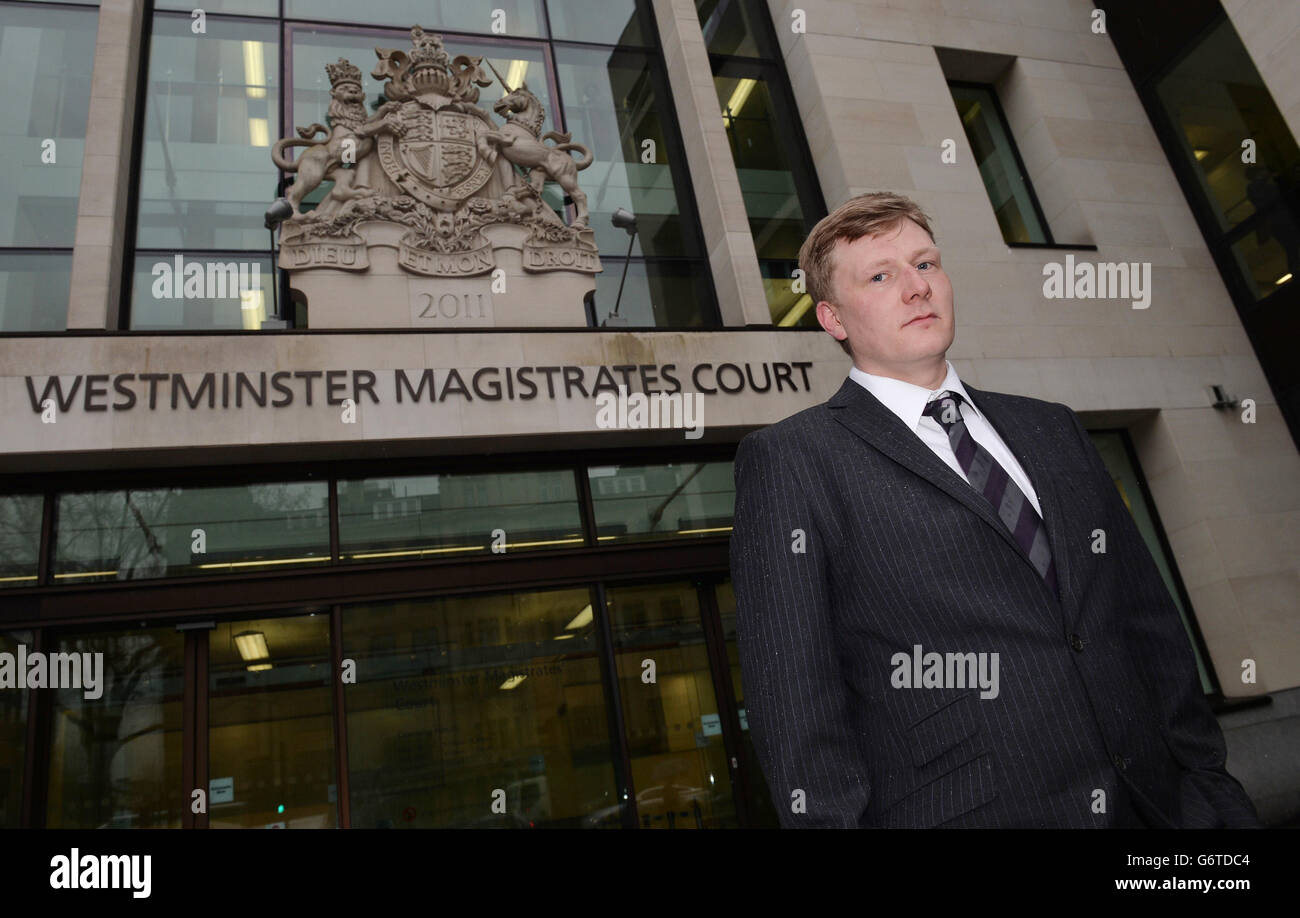 Courts creasy hi-res stock photography and images - Alamy