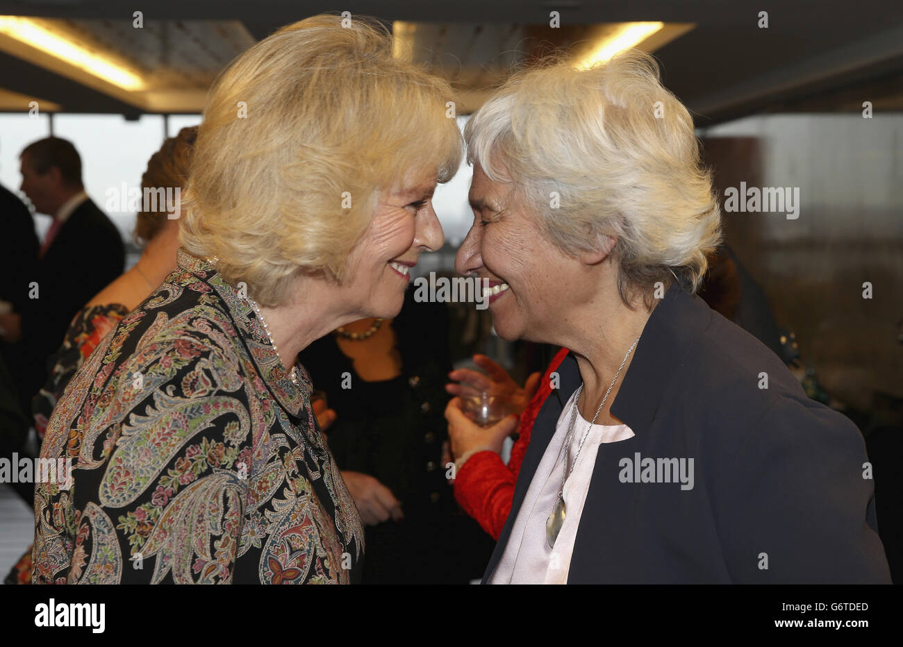 The Duchess of Cornwall performs a traditional 'Hongi' Maori greeting ...