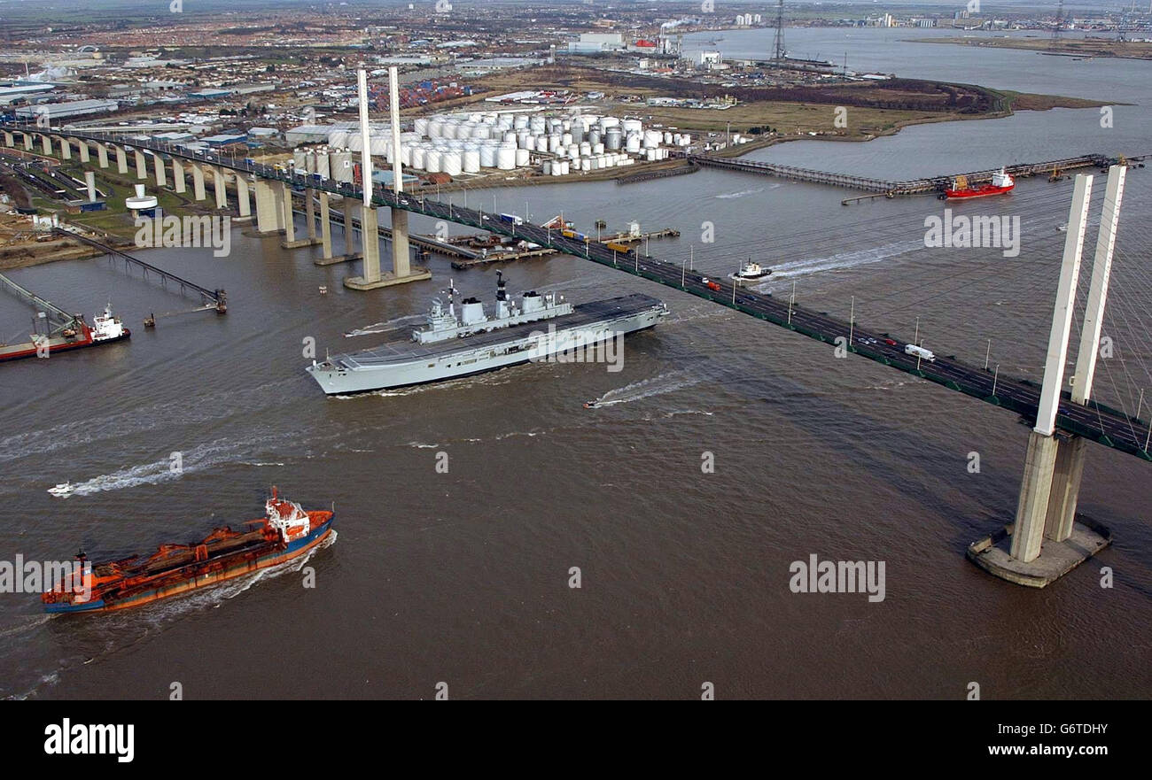 Ark Royal passes under the Queen Elizabeth II road bridge Stock Photo ...