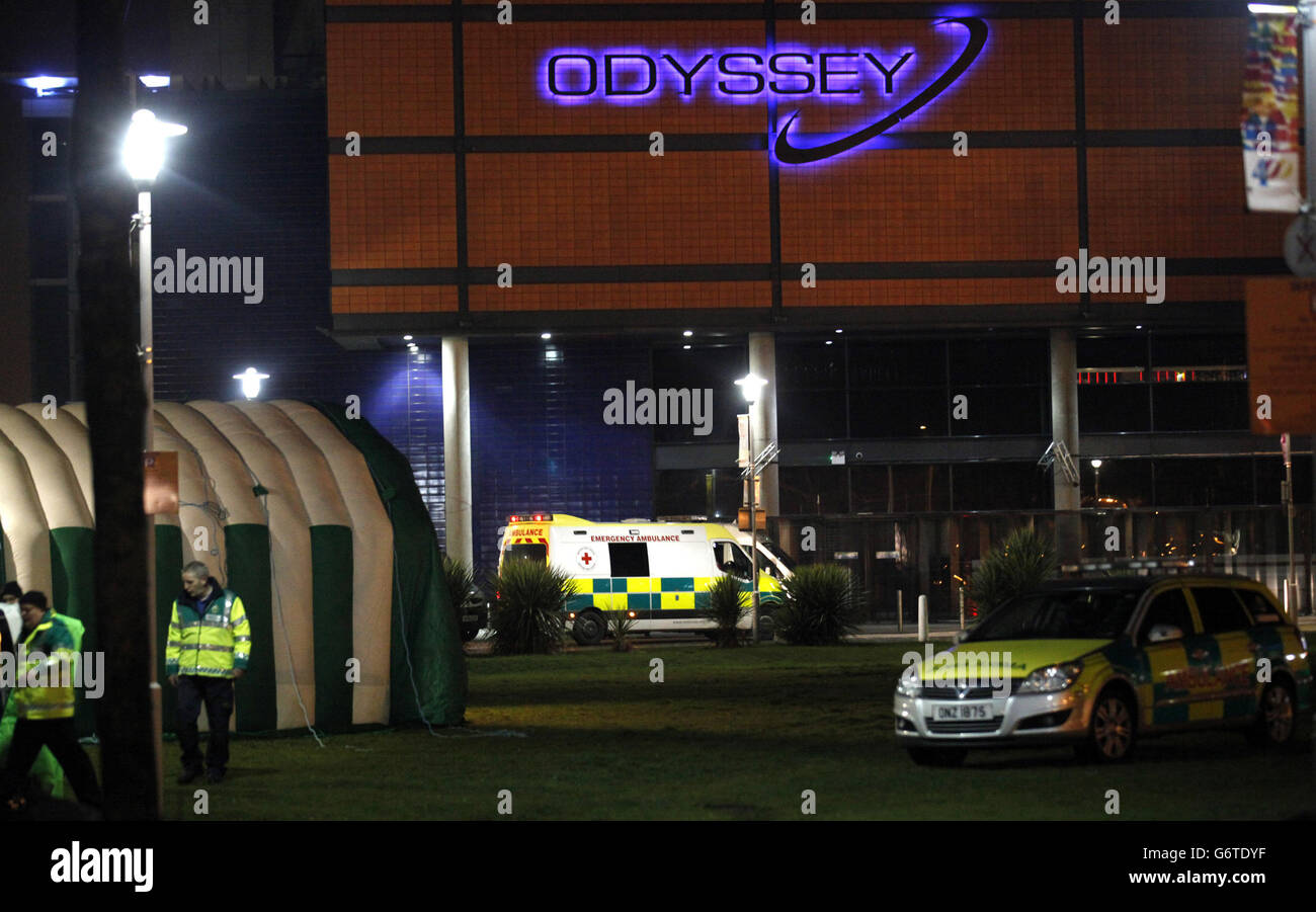 Medical tent hi-res stock photography and images - Alamy