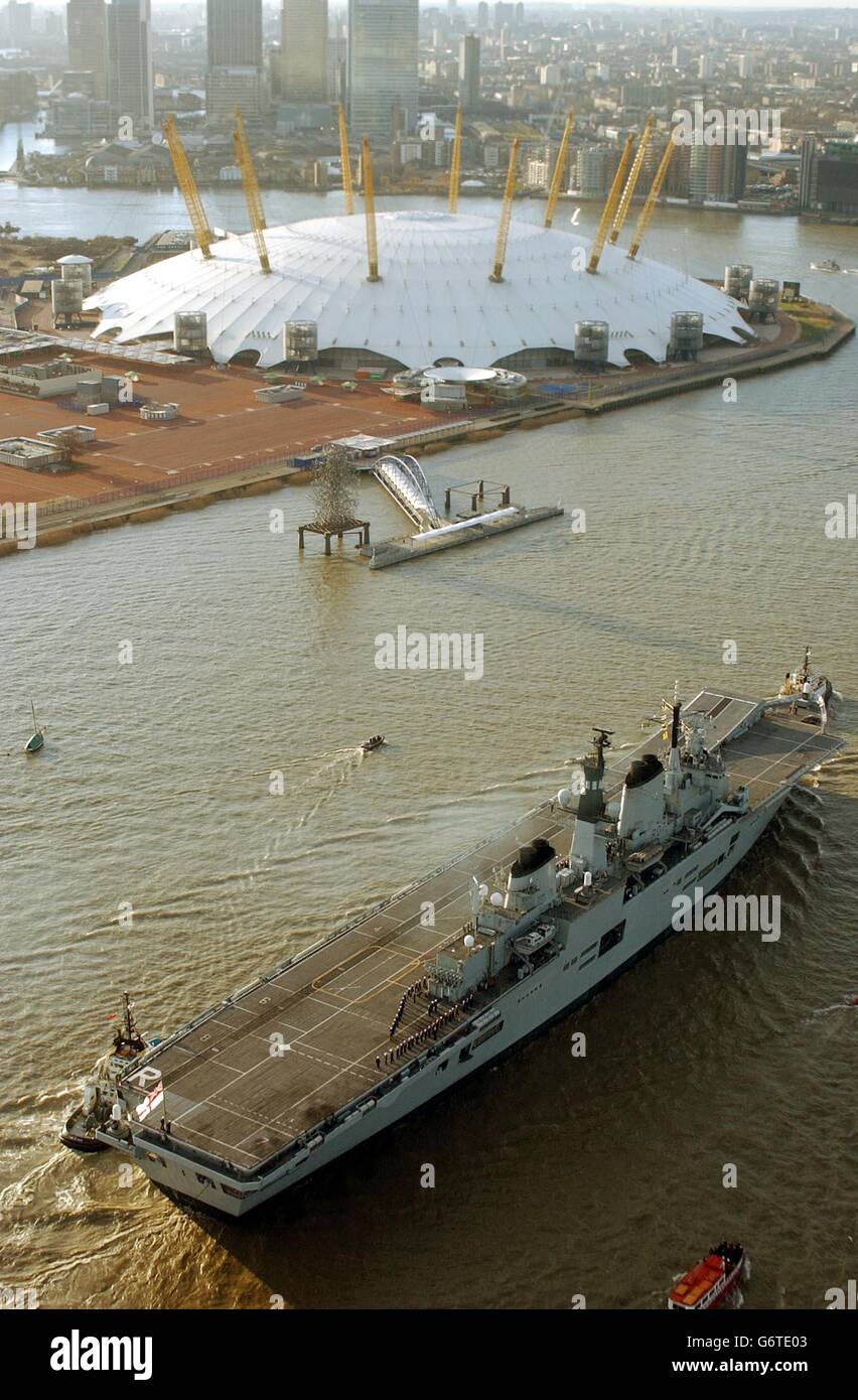 The ark passes hi-res stock photography and images - Alamy