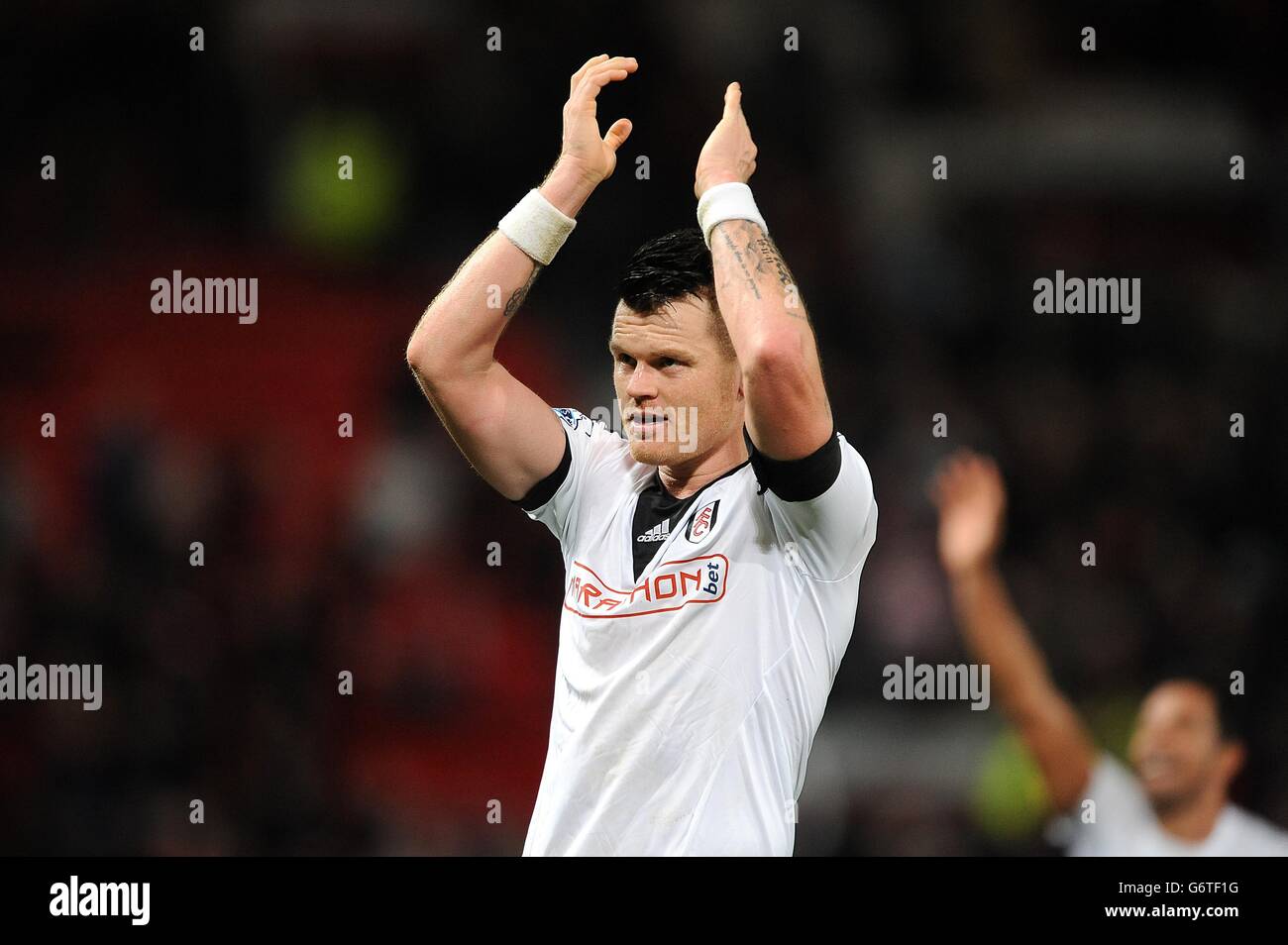 John arne riise celebrates hi-res stock photography and images - Alamy