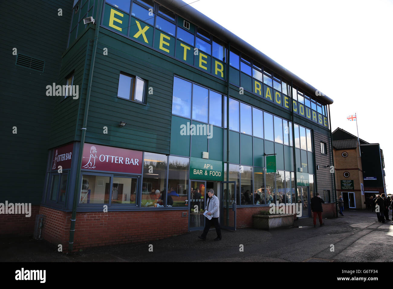 Views of Exeter Racecourse during the Bathwick Tyres Super Sunday at ...