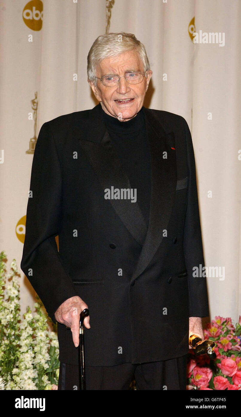 Blake edwards the oscars 2004 hi-res stock photography and images - Alamy