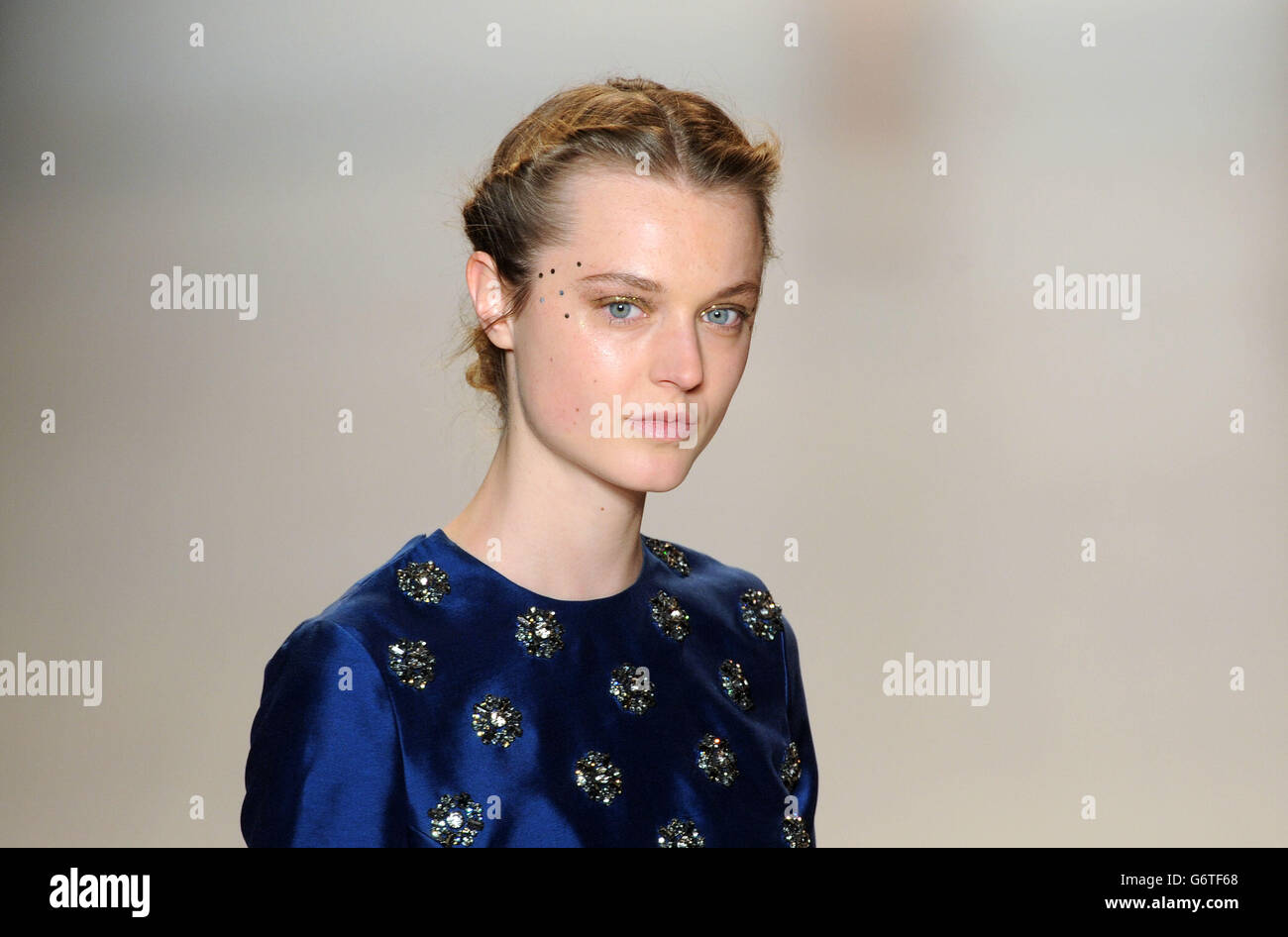 Lela Rose Catwalk - New York Fashion Week 2014 Stock Photo - Alamy