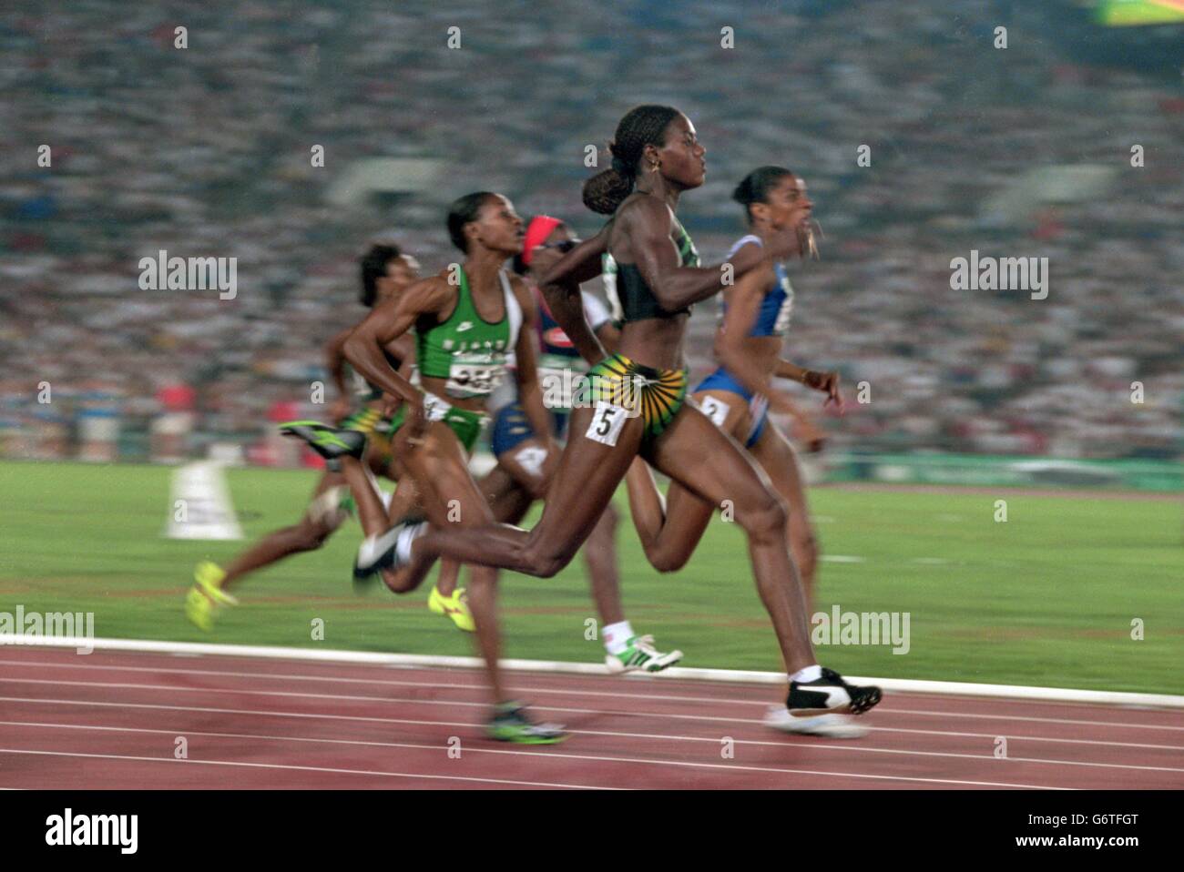 Womens 200m merlene ottey hi-res stock photography and images - Alamy