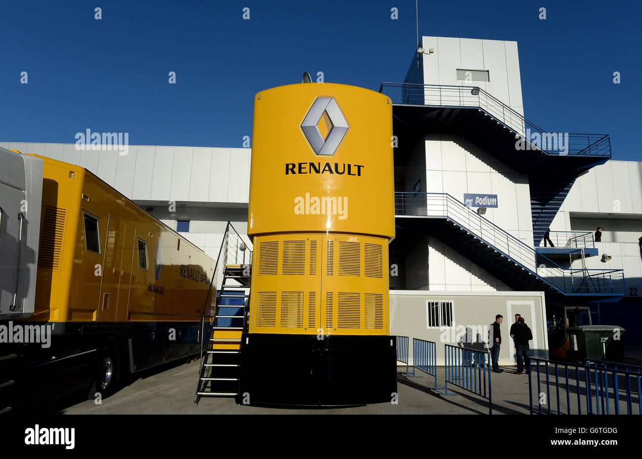 Formula one truck hi-res stock photography and images - Alamy