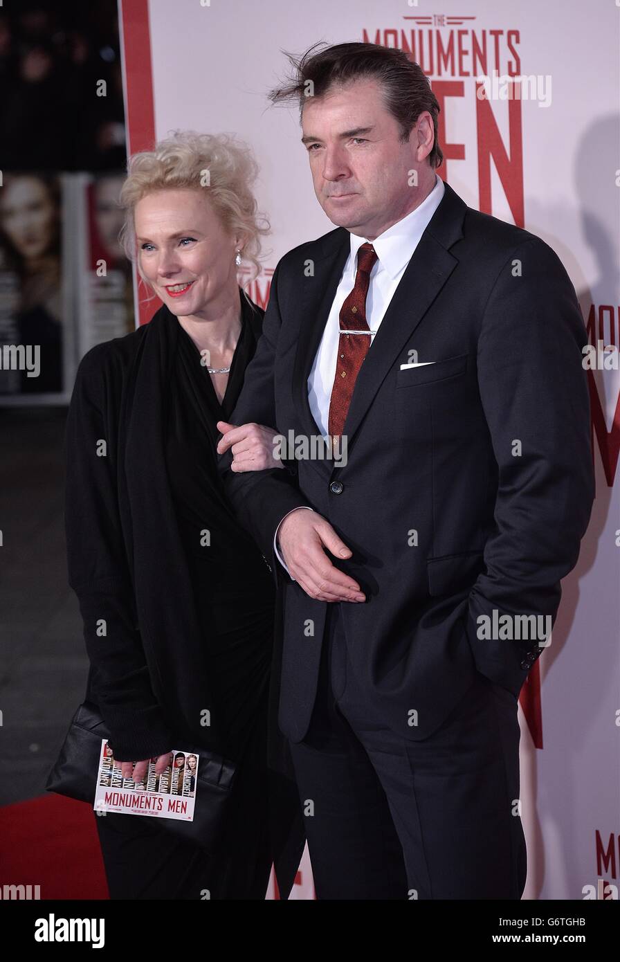 Brendan coyle and joy harrison hi-res stock photography and images - Alamy