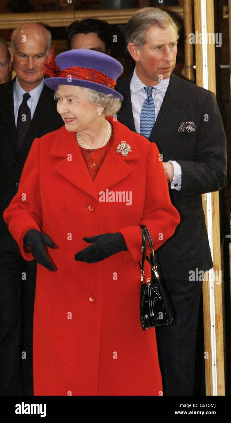 Britains queen elizabeth ii son prince wales leave drawing school hi ...