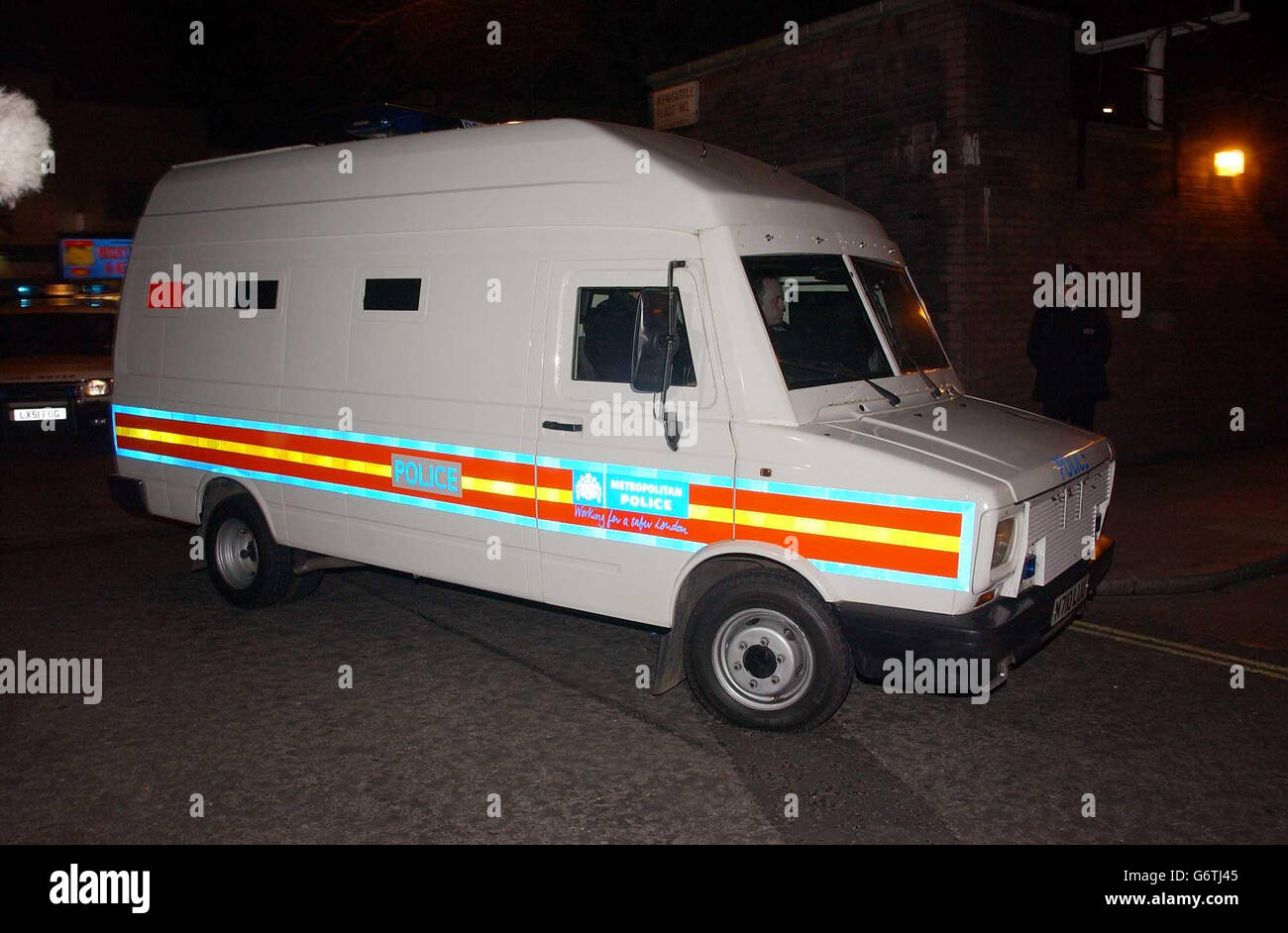 Crime police convoy police van hi-res stock photography and images - Alamy