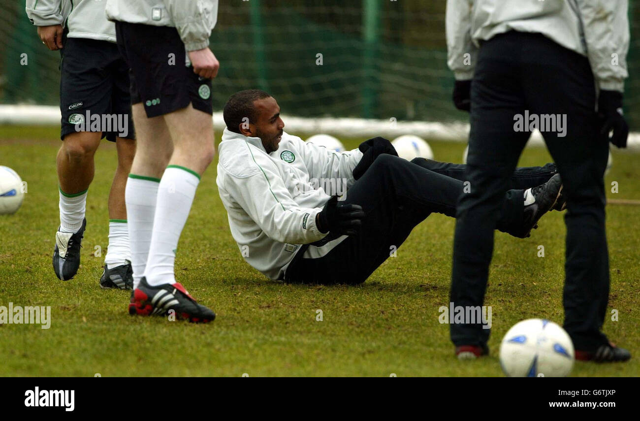 Glasgow celtic football club training ground hi-res stock photography ...