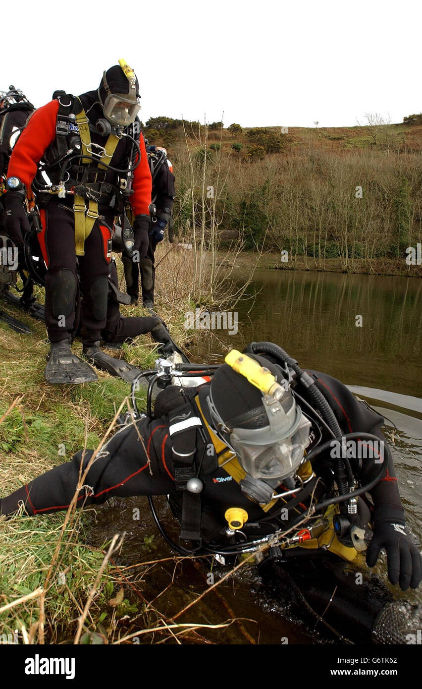 Police divers prepare to search Slade reservoirs near Ilfracombe, Devon ...