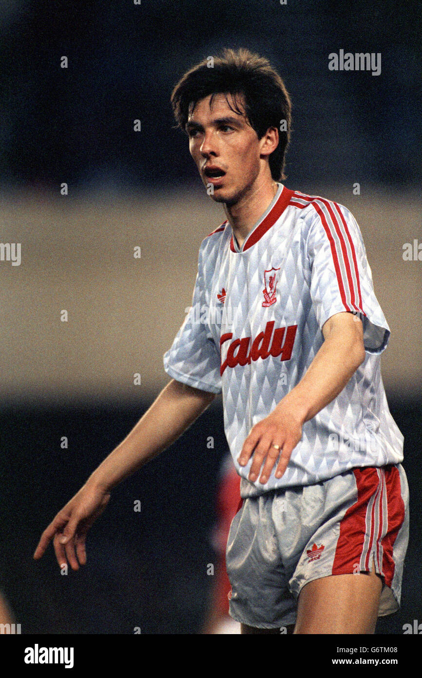 Gary ablett liverpool hi-res stock photography and images - Alamy