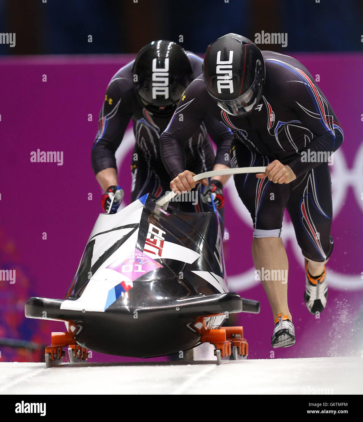 USA's driver Steven Holcomb and Steven Langton start run 3 of the Mens ...