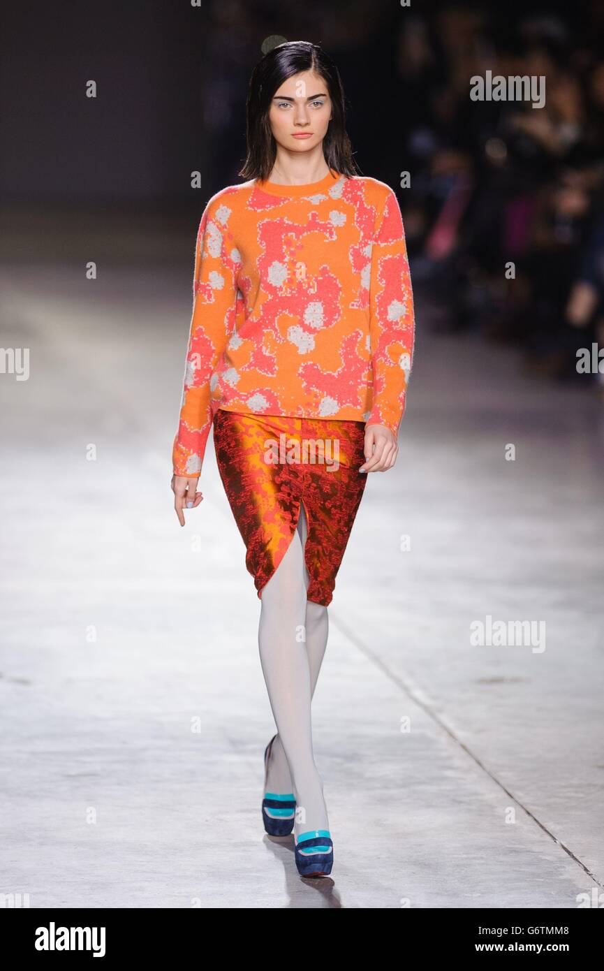 Michael van der Ham Catwalk - London Fashion Week 2014 Stock Photo - Alamy