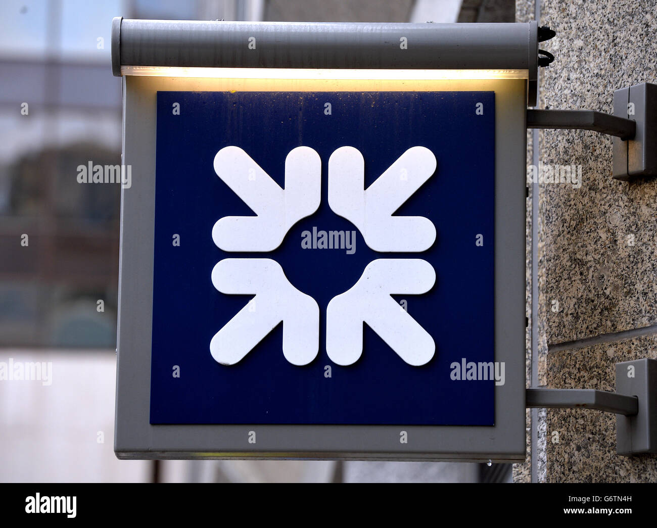 A sign of royal bank of scotland hi-res stock photography and images ...