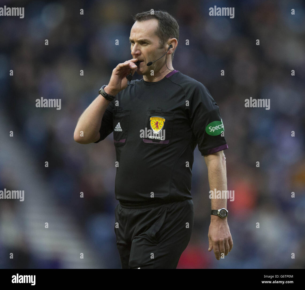 Referee stevie oreilly scottish league one match ibrox stadium hi-res ...