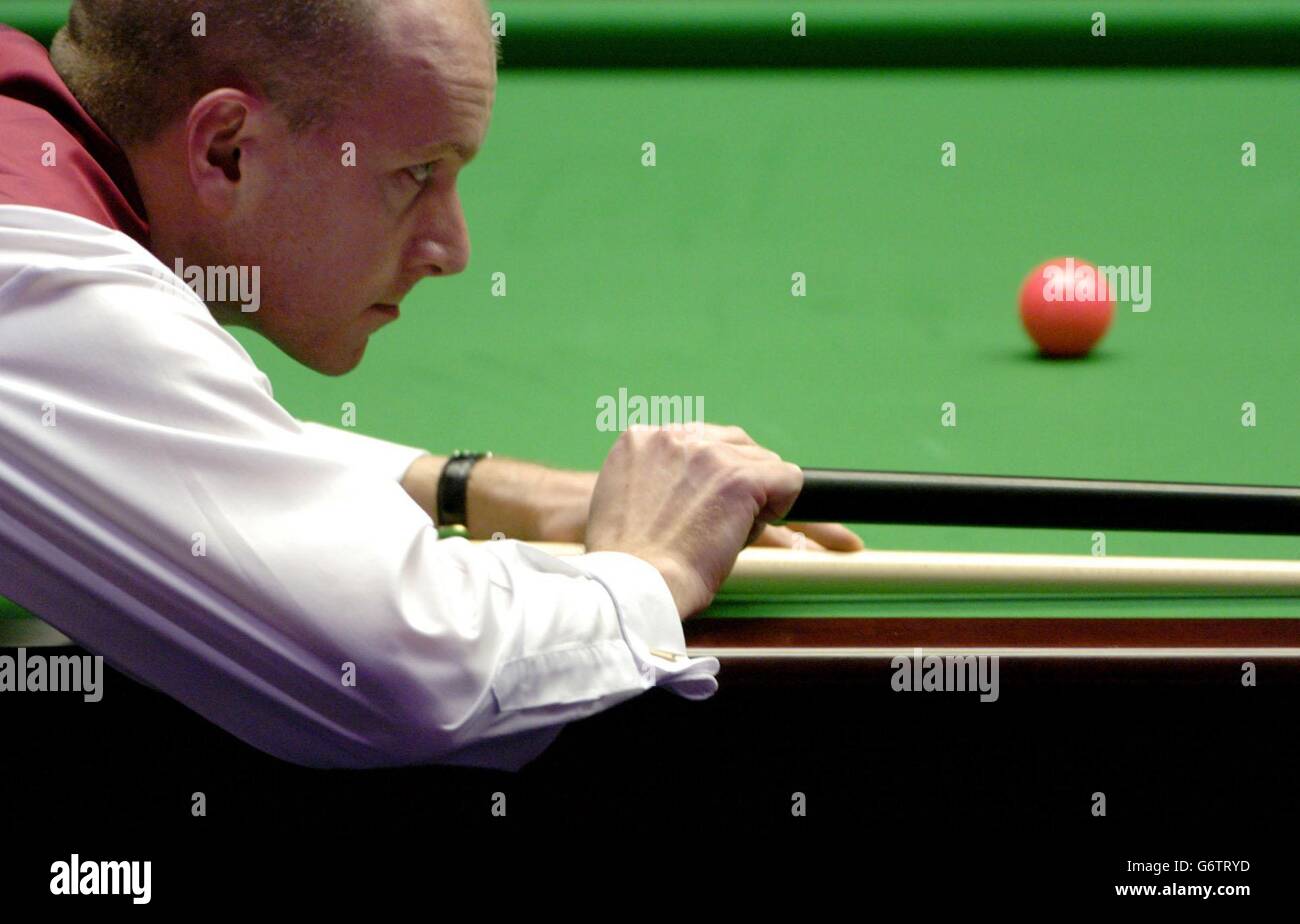 Peter ebdon irish masters hi-res stock photography and images - Alamy