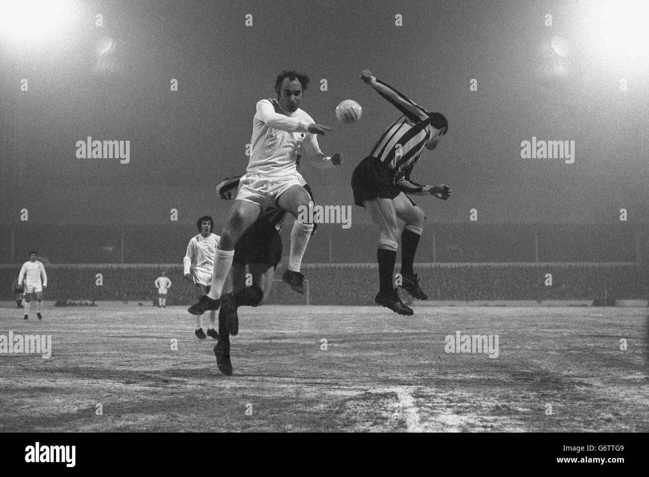Tottenham football 1970 hi-res stock photography and images - Alamy