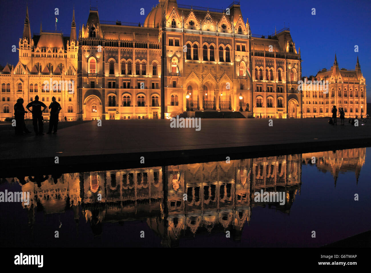 Government of hungary hi-res stock photography and images - Alamy