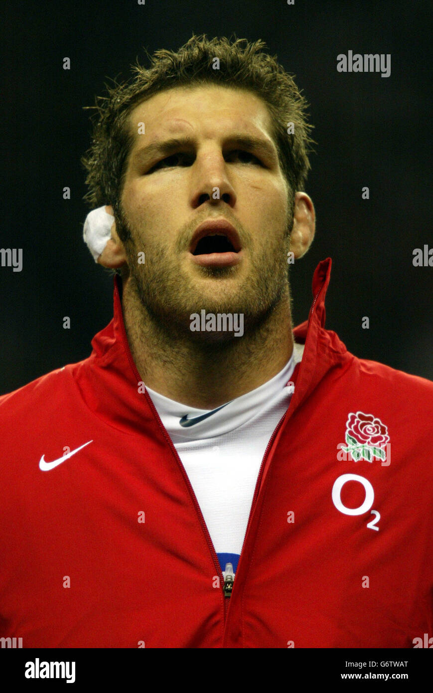 England's Simon Shaw during the Zurich World Champions Challenge match ...