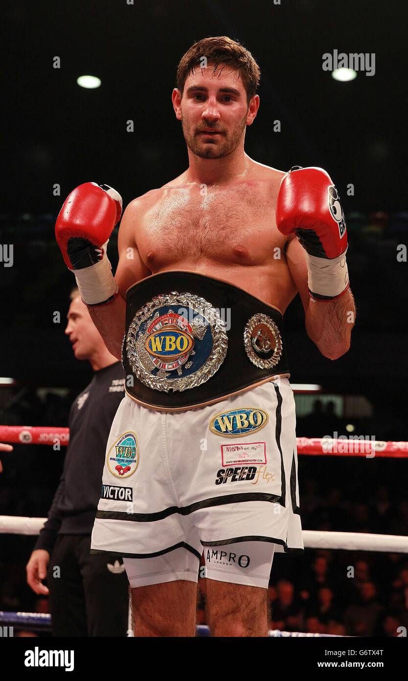 Frank buglioni celebrates hi-res stock photography and images - Alamy