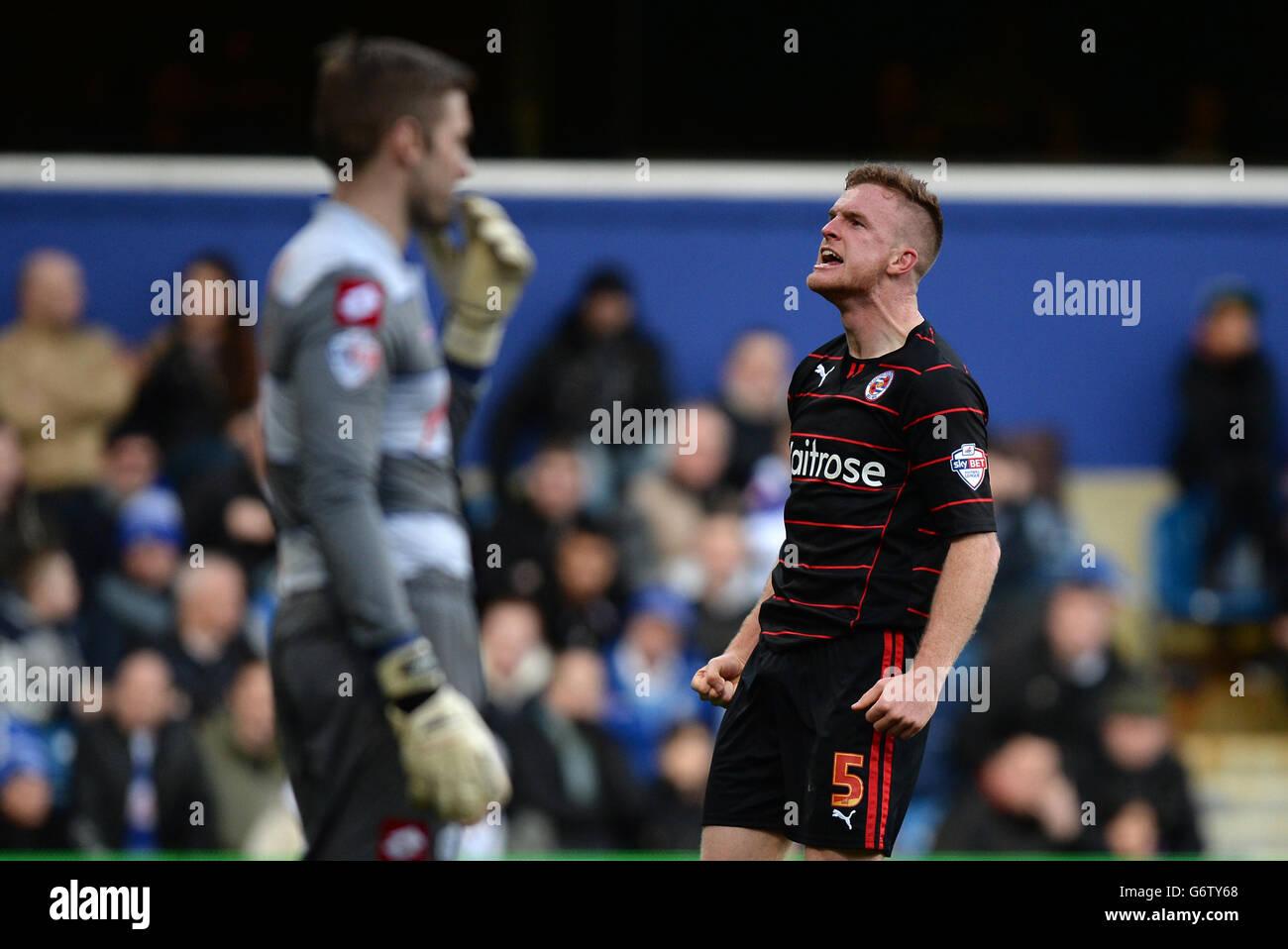 Reading's Alex Pearce (right) celebrates scoring his side's second goal ...