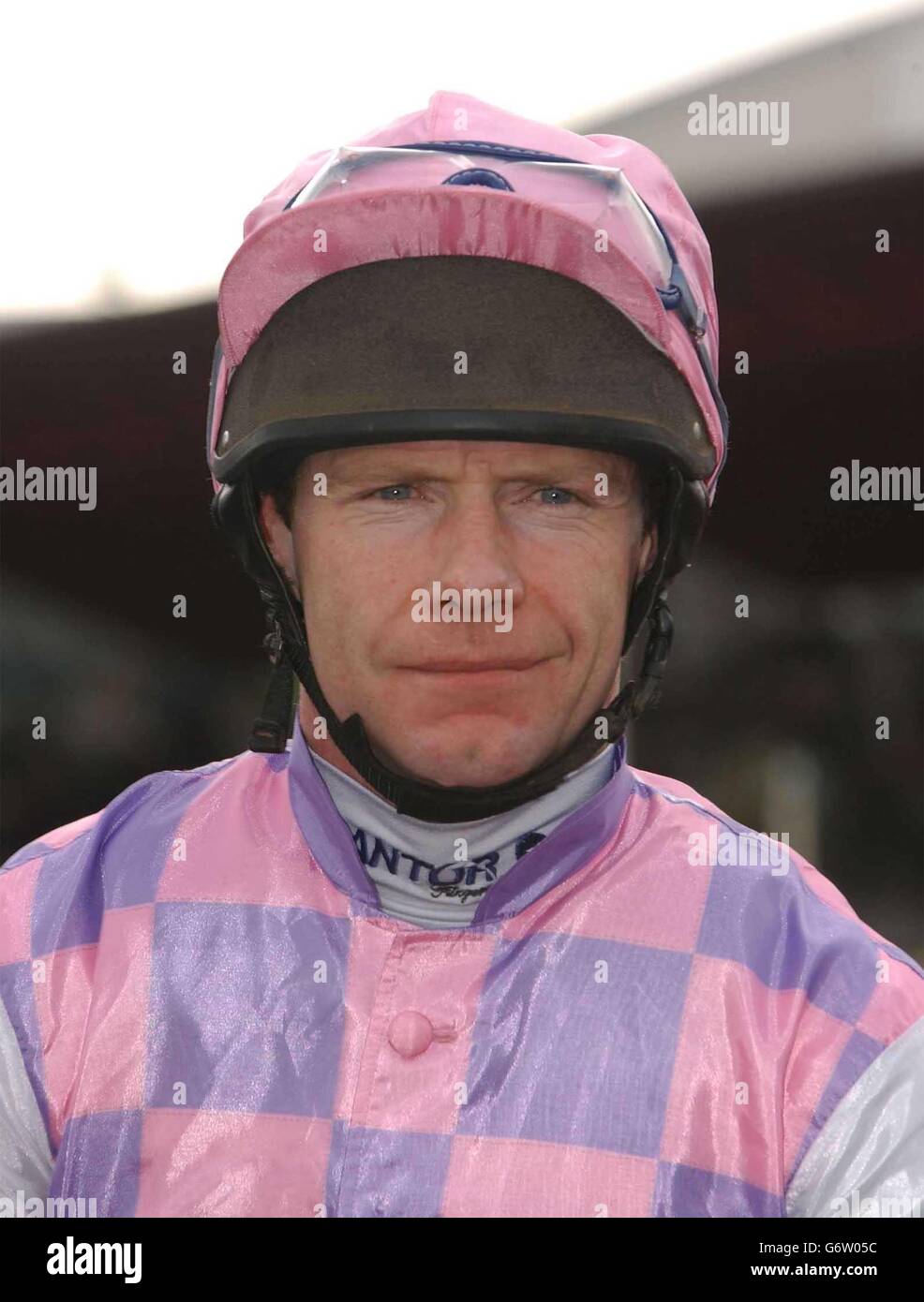 M fitzgerald jockey cheltenham hi-res stock photography and images - Alamy