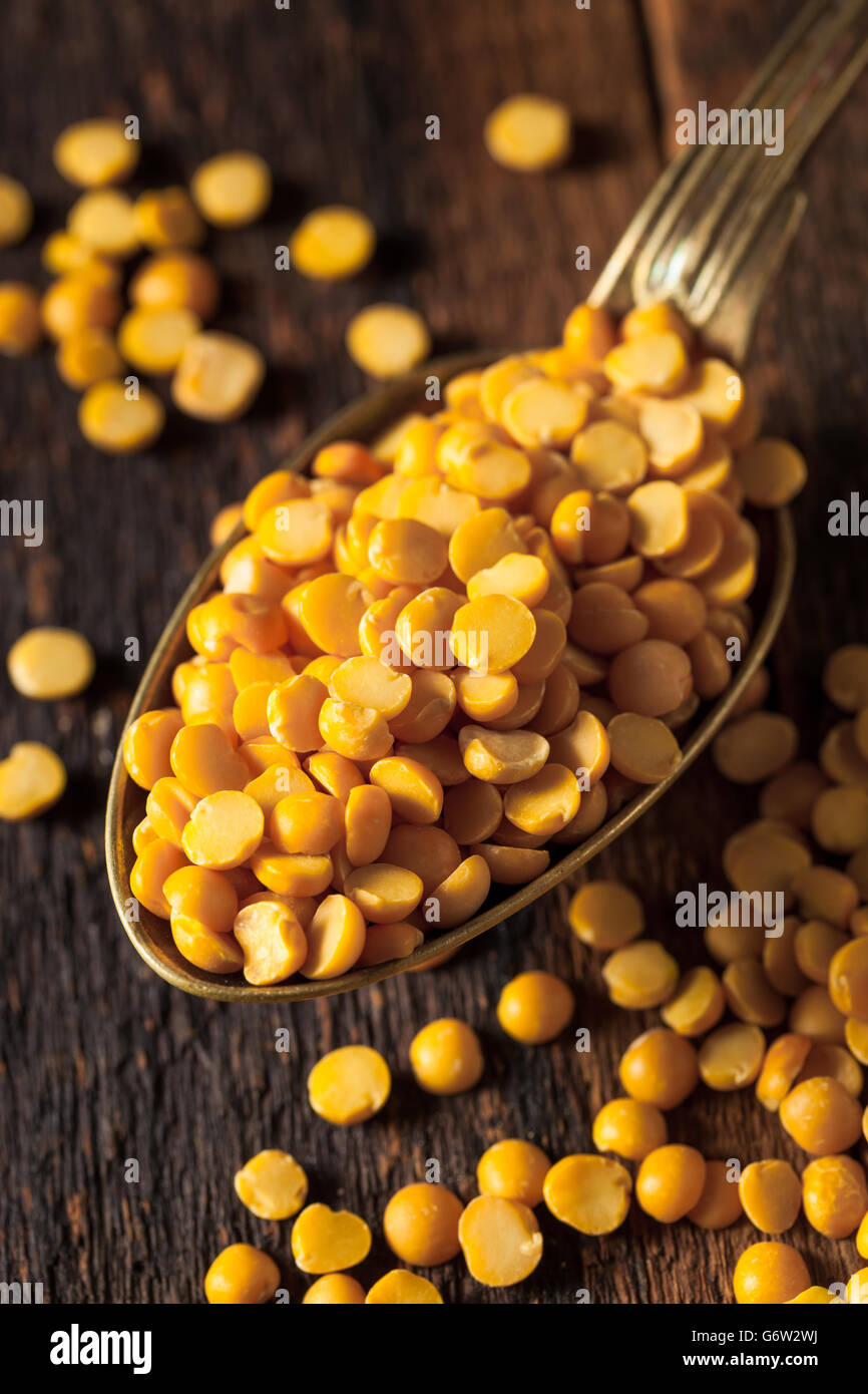 Bowl yellow peas hi-res stock photography and images - Alamy