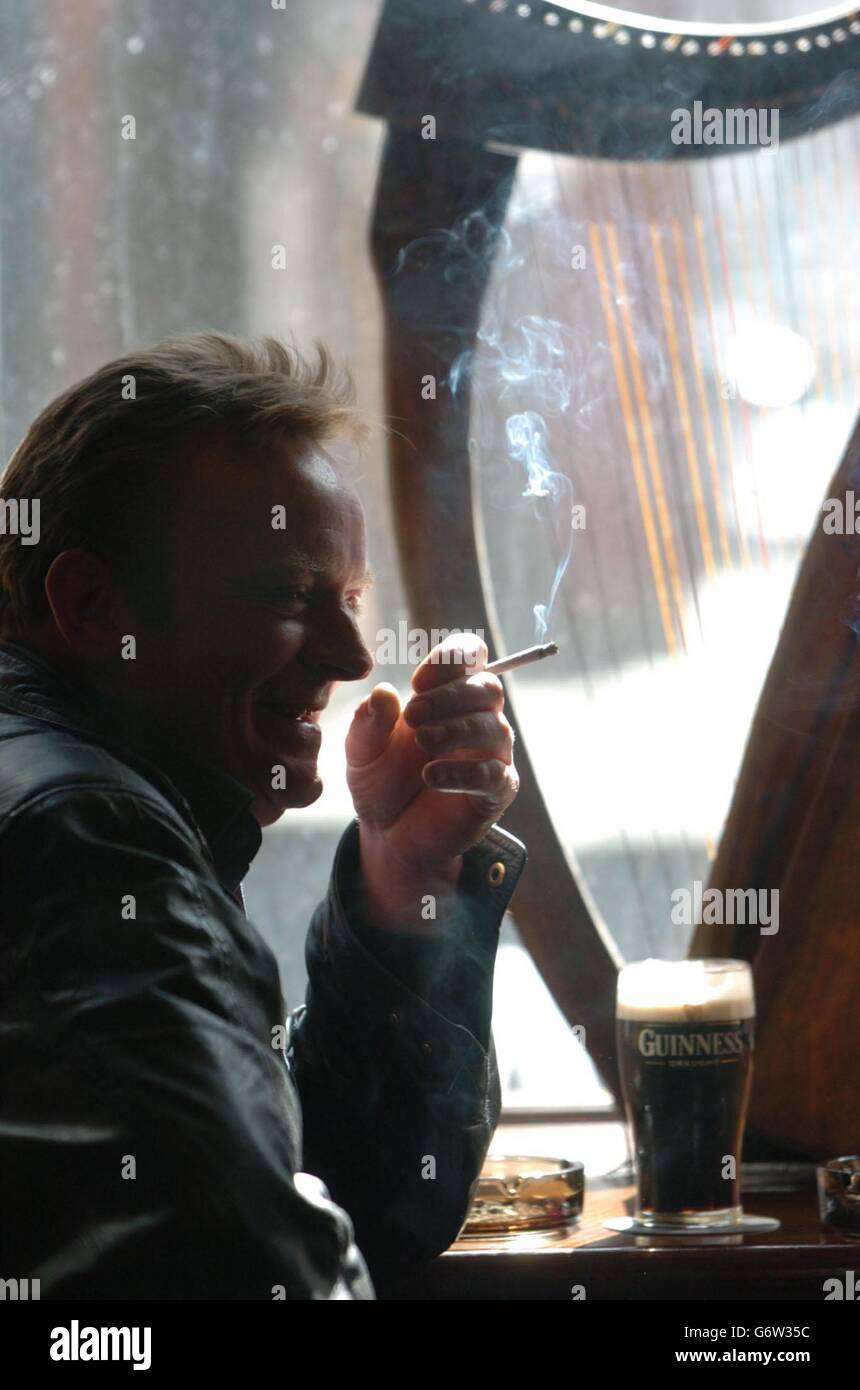 Irish smoking ban Stock Photo - Alamy